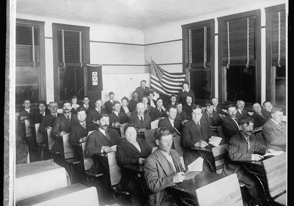 Learn if you Qualify for Italian Citizenship Through Naturalization ...